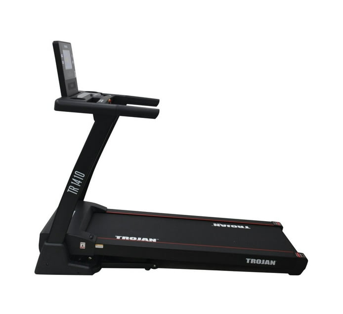 Someone’s in a Makro Trojan TR1410 Treadmill Mood