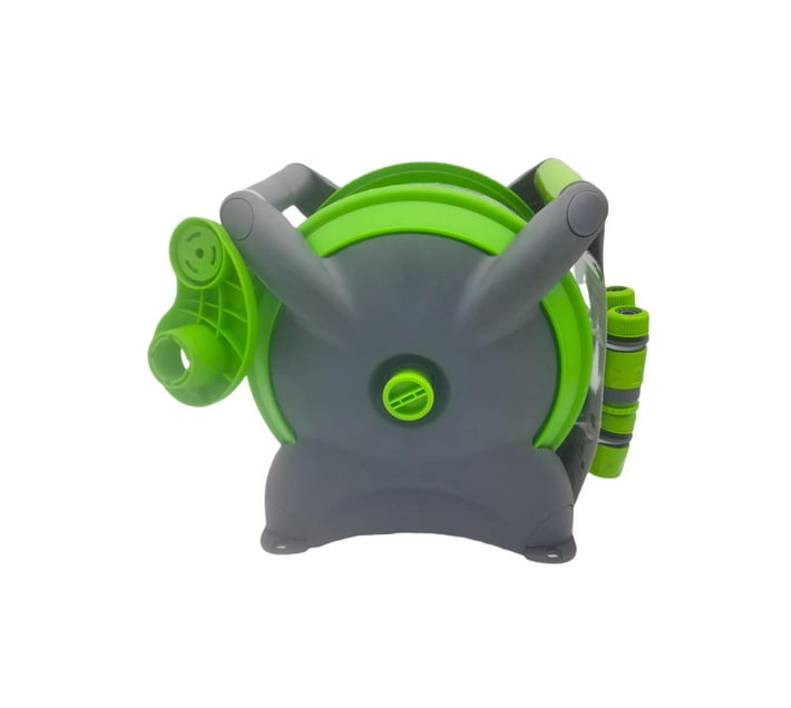 Someone’s in a Makro Hose Pipe Reel & Fittings 20m Mood