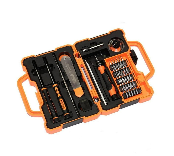 Someone’s in a Makro JM-8139 Precision Screwdriver Tool Set 47 In 1 Mood