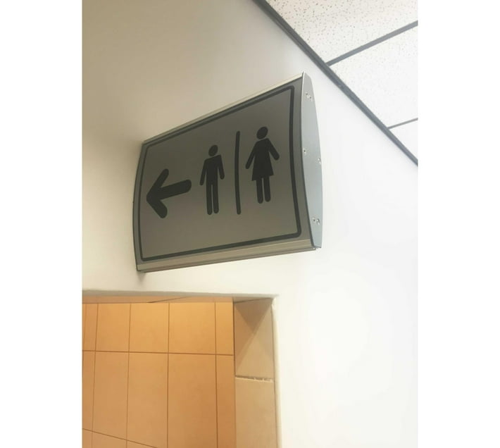 Someone’s in a Makro PARROT PRODUCTS Sign Frame (210x230mm, Double ...