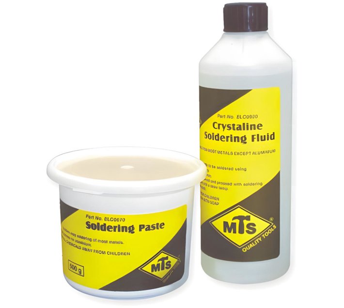 Someone’s in a Makro Solder MTS Paste Crystaline 25G Mood