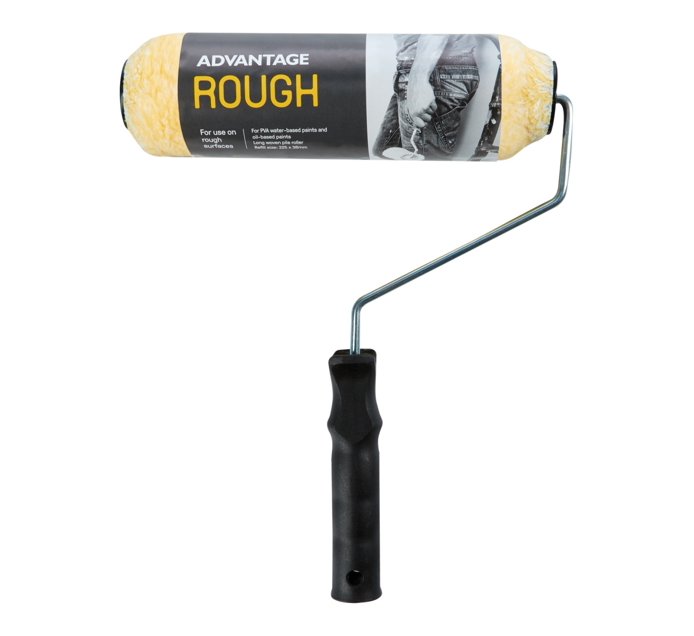 Someone’s in a Makro Addis 225 mm Rough Surfaces Roller Refill Mood