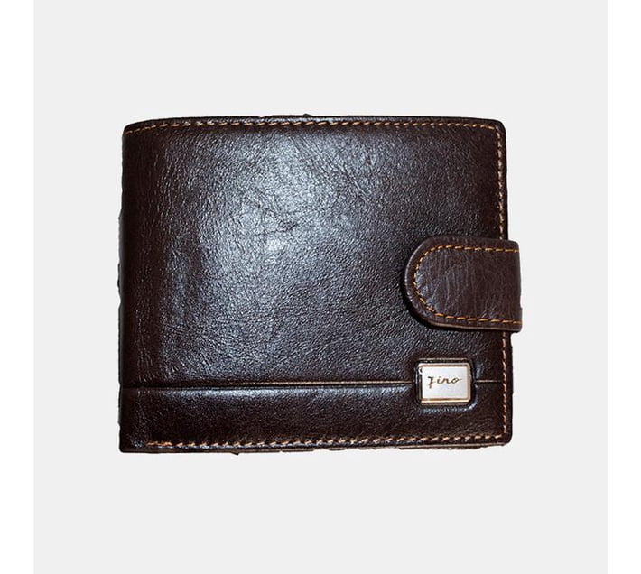 Someone’s in a Makro Fino DWS-813 COF Genuine Leather Bifold Wallet ...