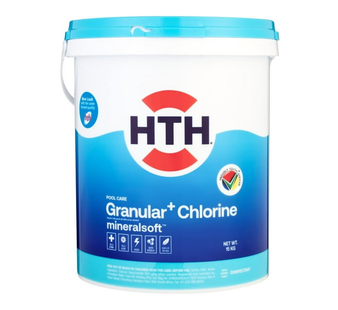 Someone’s in a Makro HTH 15 kg Granular+ Mineralsoft Pool Chlorine Mood