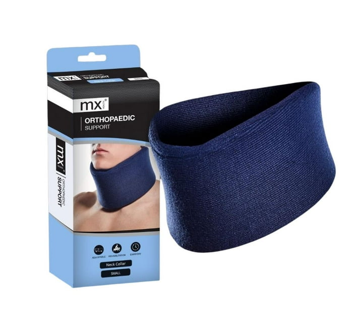 Someone’s in a Makro Neck Collar Mood