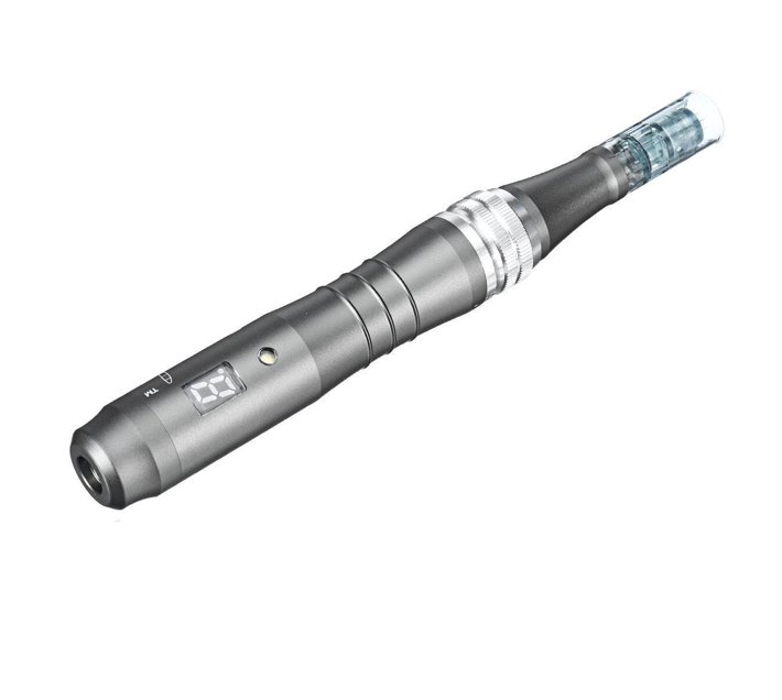 Someone’s in a Makro Dr Pen M8 Wireless Microneedling kit with 5 ...