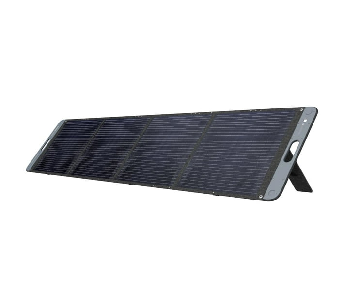 Someone’s in a Makro UGREEN Solar Panel 200W Mood