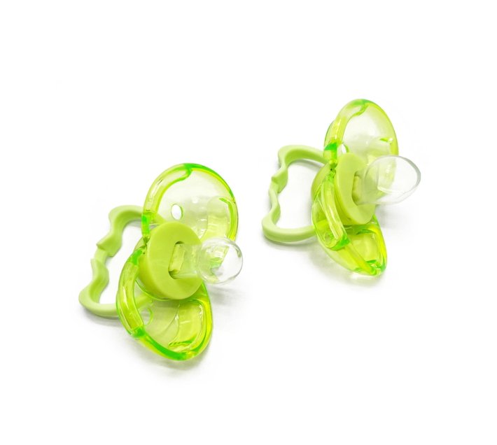 Someone’s in a Makro Auto Closing Day and Night Soother/Pacifier Set ...