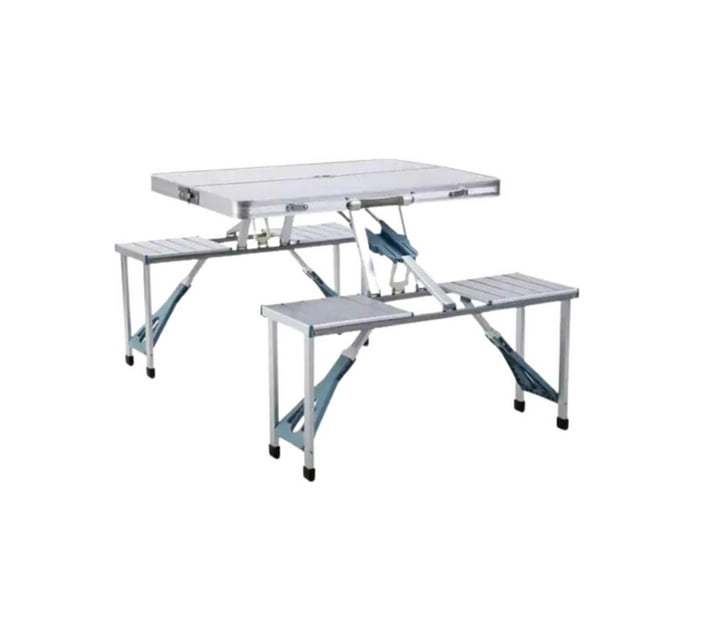 Someone’s in a Makro Foldable Picnic Table Mood