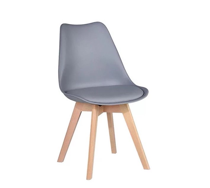 Someone’s in a Makro Tropical dining chair - Grey Mood