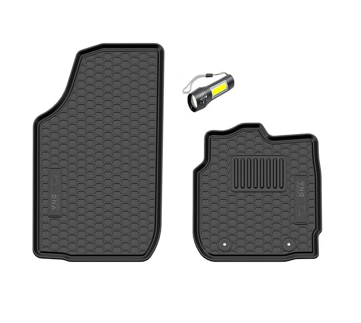 Someone’s in a Makro Custom DNA Compatible with Nissan NP200 2008+ Mat ...