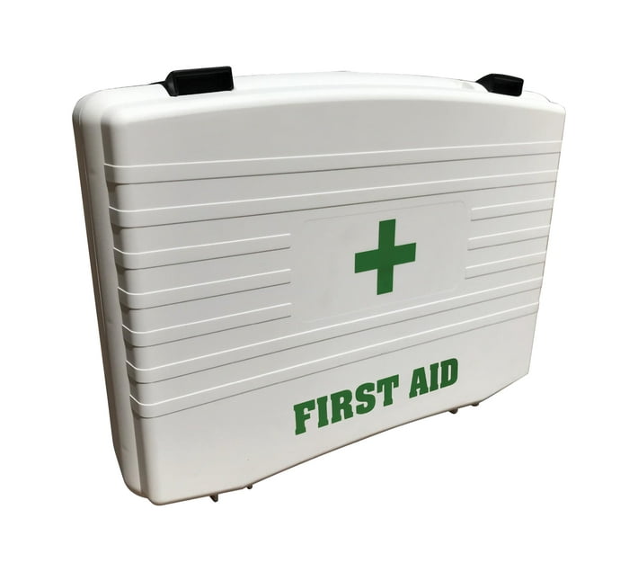 Someone’s in a Makro First Aid Kit - Regulation 7 in Plastic Box ...