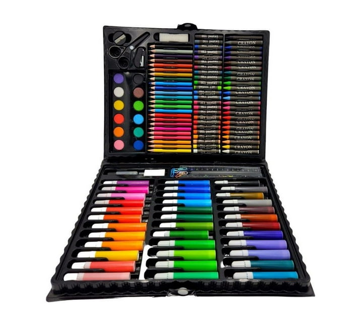 Someone’s in a Makro Art Set 150 Piece Mood