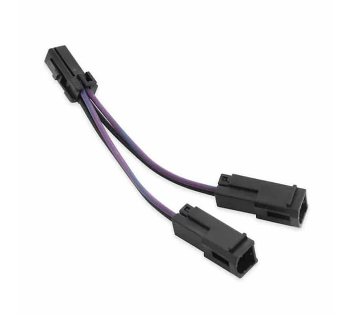 Someone’s in a Makro Fairing Power Extension Harness Mood