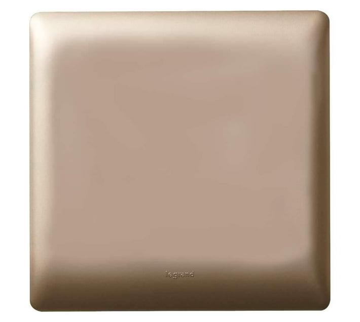 Someone’s in a Makro Ysalis blank cover 4x4 cham Mood