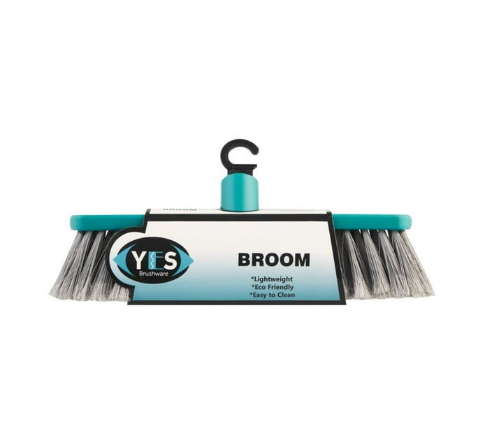 Someone’s in a Makro YES Broom Head Mood