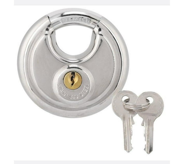 Someone’s in a Makro Disk pad lock lockset 80mm Mood