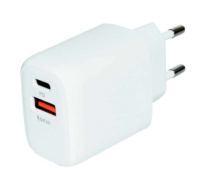 Someone’s in a Makro Superfly 38 W Dual USB PD and QC Wall Charger ...