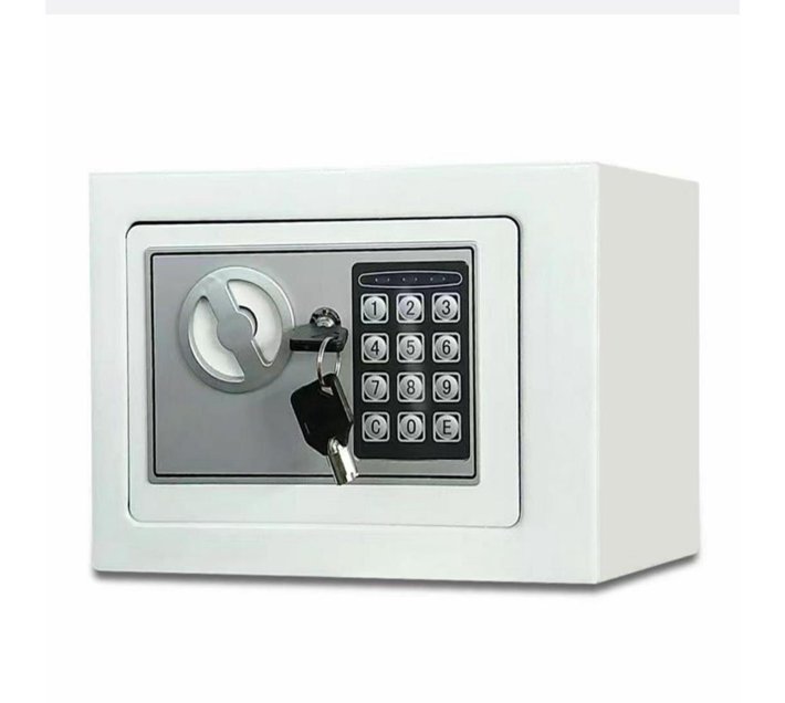 Someone’s in a Makro Digital Safety Box Security Safe Anti Theft Office ...