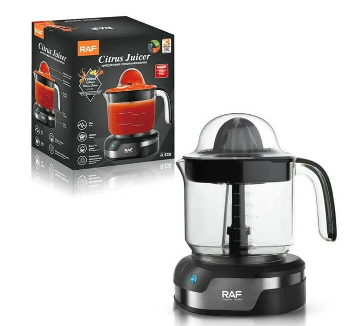 Someone’s in a Makro Electric Citrus Juicer Mood