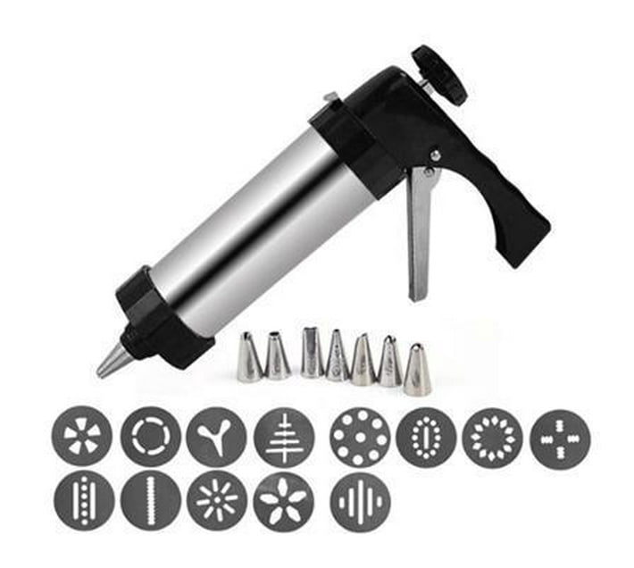 Someone’s in a Makro Prestige 22 Piece Biscuit & Icing Gun Set Mood