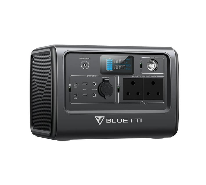 Someone’s in a Makro BLUETTI Solar Generator EB70 716Wh | 1000W LiFePO4 ...