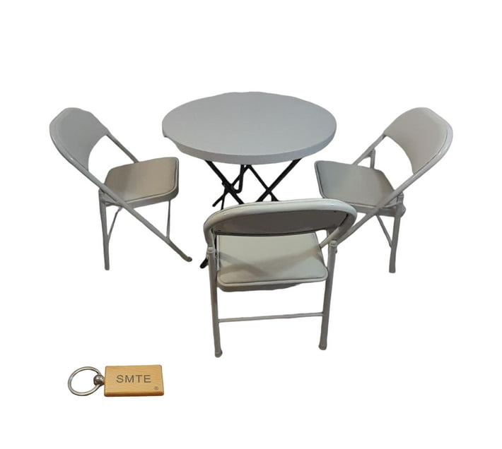 Someones In A Makro Sastro 3 Folding Padded Chair Outdoor Dining