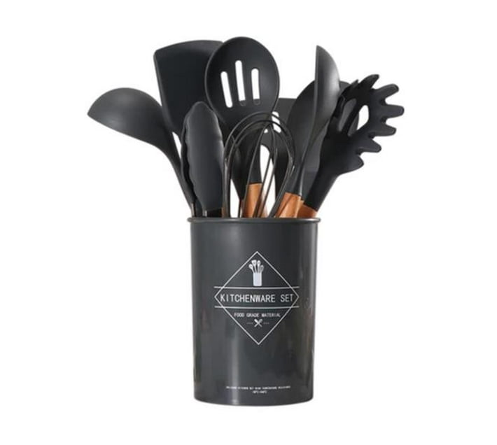 Someone’s in a Makro Set of 12 Silicone Kitchen Utensil Set - Black Mood