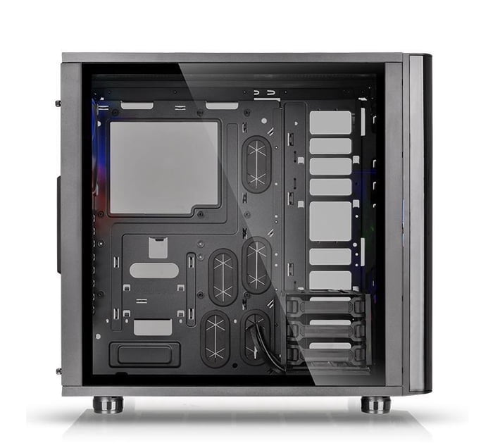 Someone’s in a Makro Thermaltake View 31 TG RGB Midi Tower Black Gaming ...