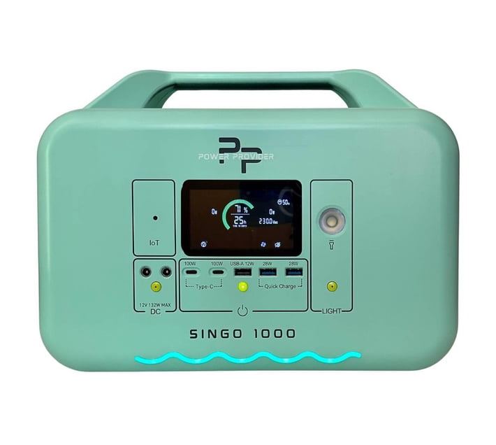 Someone’s in a Makro Singo 1000 Portable Power Station Mint – 1000W ...