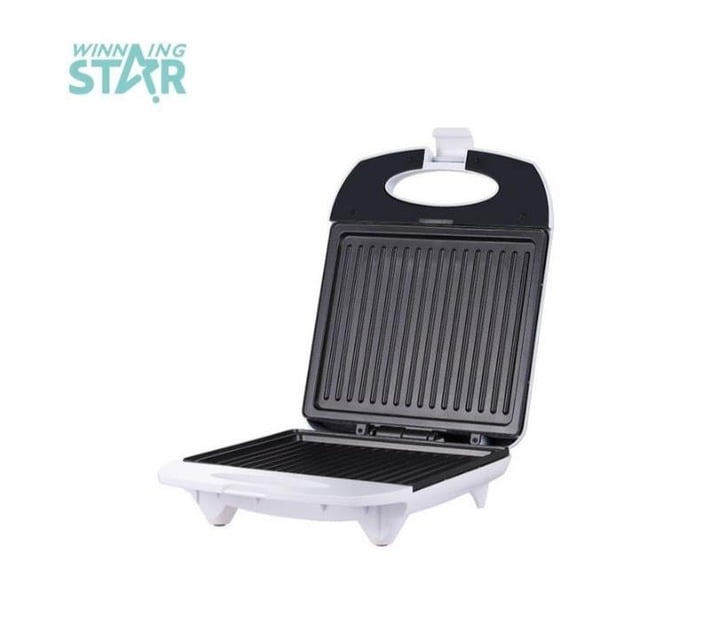 Someone’s in a Makro WINNING STAR 1400W Commercial Toast Sandwich Maker ...