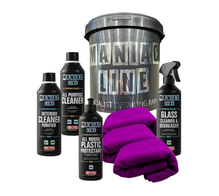 Someone’s in a Makro Maniac Line Specialist Detailing Interior Bucket ...