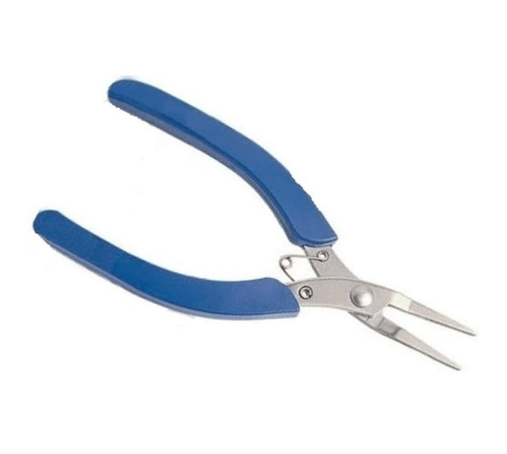 Someone’s in a Makro Goldtool 5 Flat Nose Pliers GPL-204 Mood