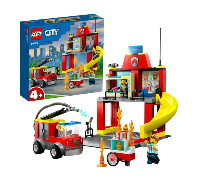 Someone’s in a Makro Lego Fire Station And Fire Truck Mood