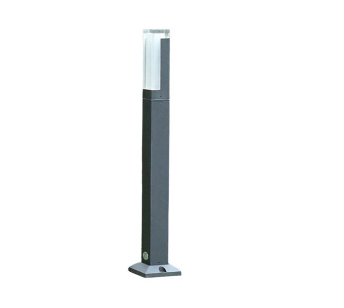 Someone’s in a Makro Pathway Column Outdoor Garden Light Mood