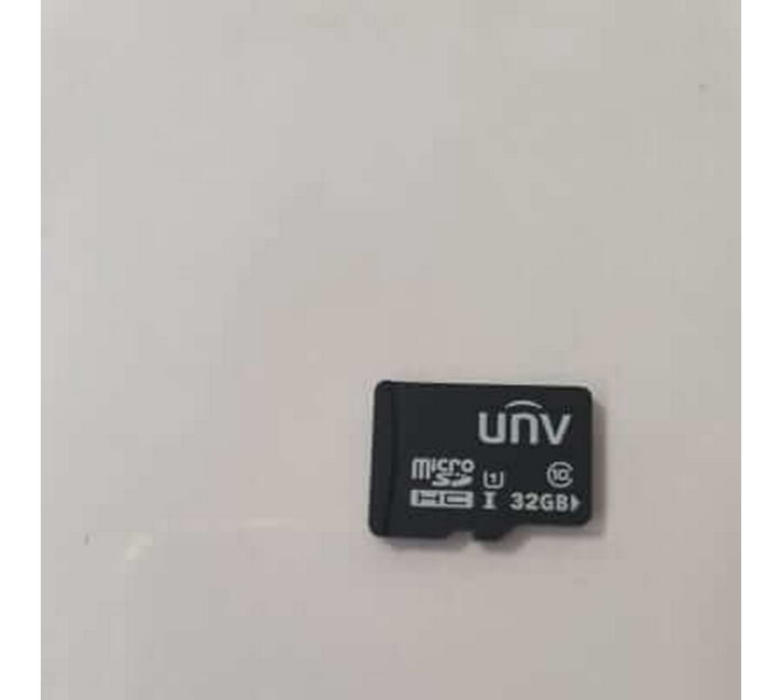 Someone’s in a Makro Unv - Sd Card 32Gb Tf Card Mood