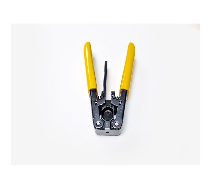 Someone’s in a Makro Acconet Flat Drop Cable Stripper Mood