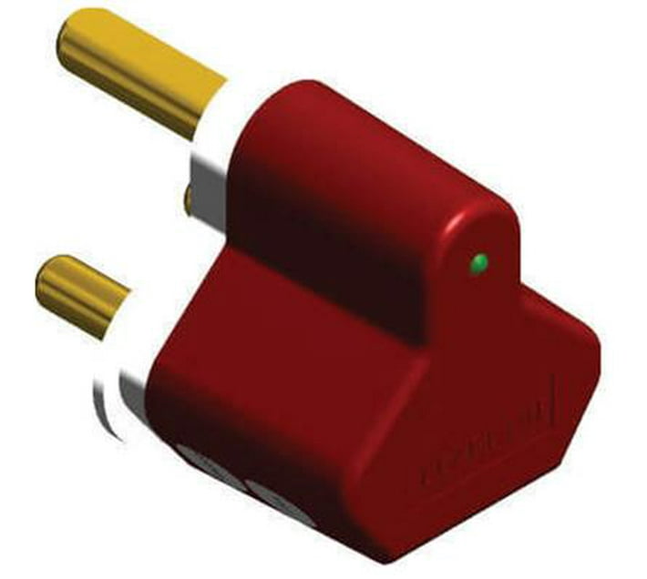 Someone’s in a Makro Clearline Surge Protected 16A Keyed 3 Pin Plug Mood