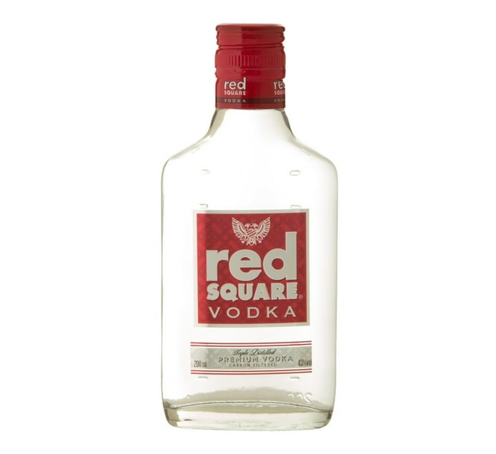 Someone’s in a Makro Red Square Mini Vodka (12 x 200ml) Mood