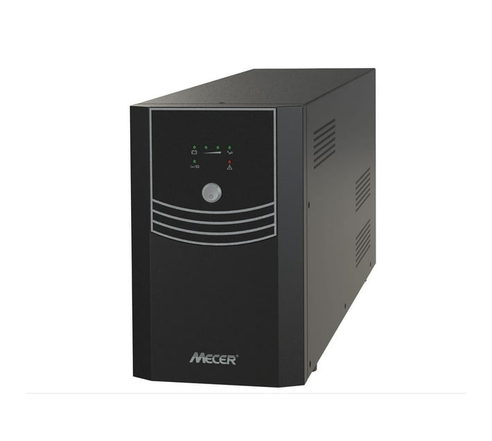 Someone’s in a Makro MECER 2000VA LINE INTERACTIVE UPS Mood