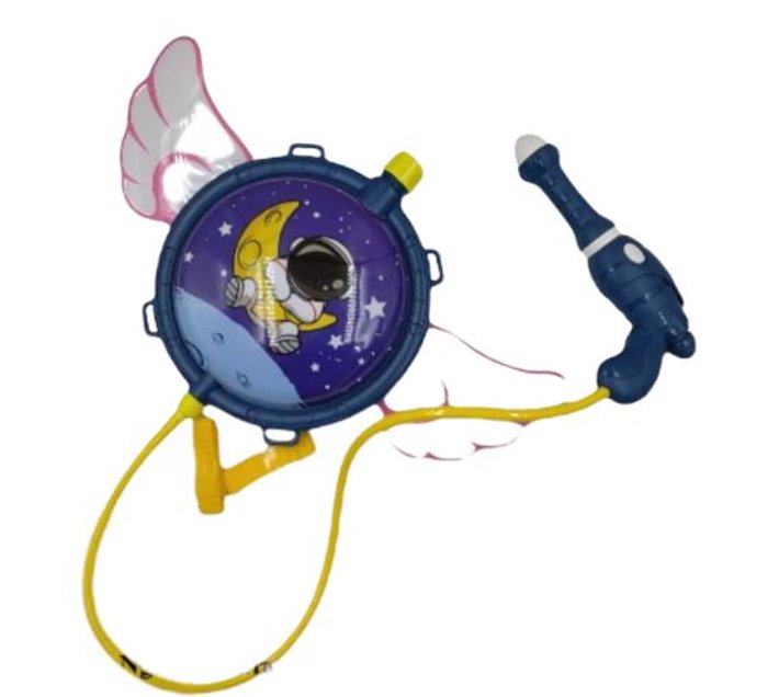 Someone’s in a Makro Spaceman Water Spray Backpack Mood