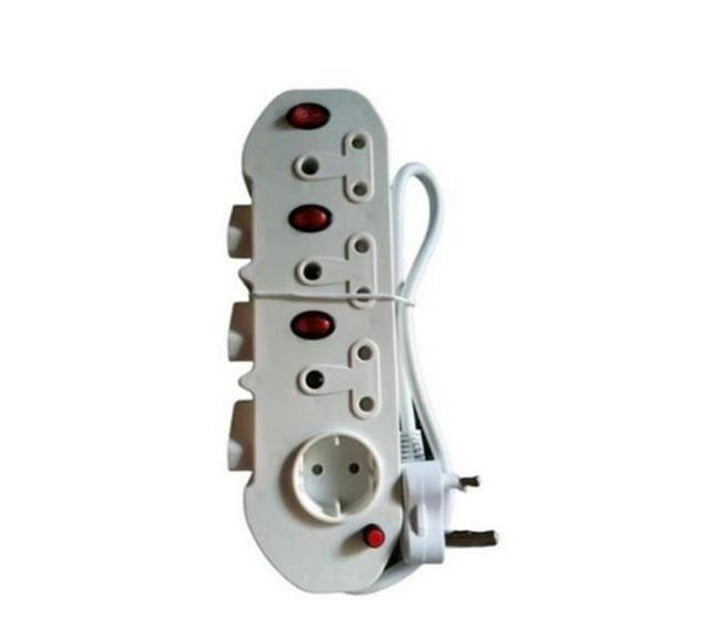 Someone’s in a Makro 7 Way Multi-Plug | White Mood