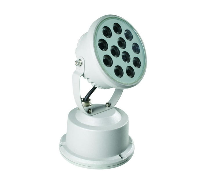 Someone’s in a Makro ACDC - 230V Warm White LED Aluminium Floodlight Mood