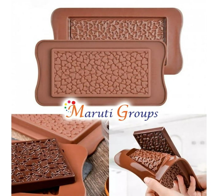 Someone’s in a Makro Chocolate Heart Mini Bar / Slab Silicone Mold Mood
