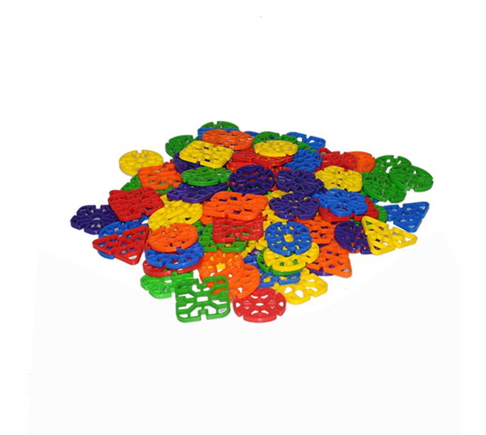 Someone’s in a Makro Chinese Linking Blocks-108 Piece Mood