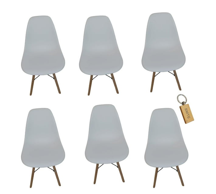 Someones In A Makro Smte Plastic Chair With Wooden Leg Set Of 6 Smte