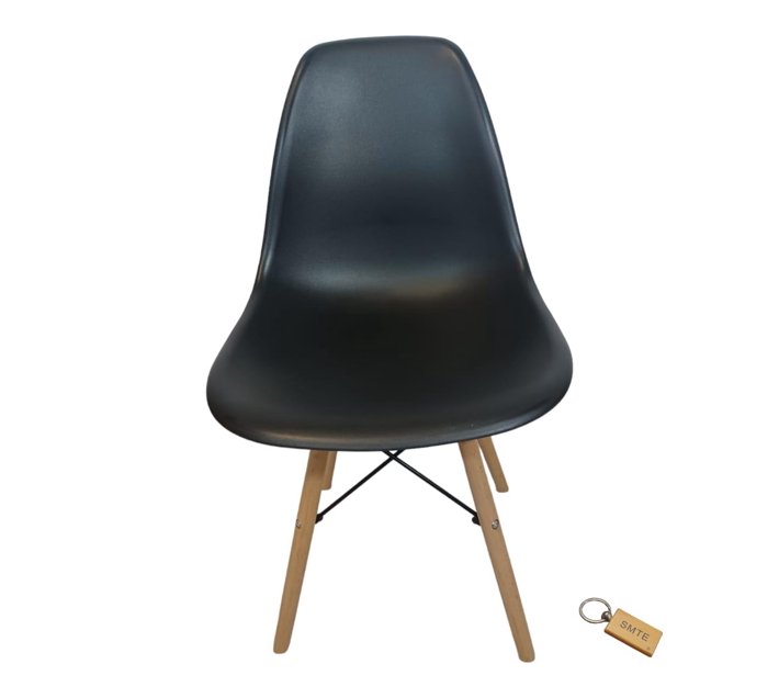 Someone’s in a Makro Smte-plastic chair with wooden Leg set of 1 + SMTE ...