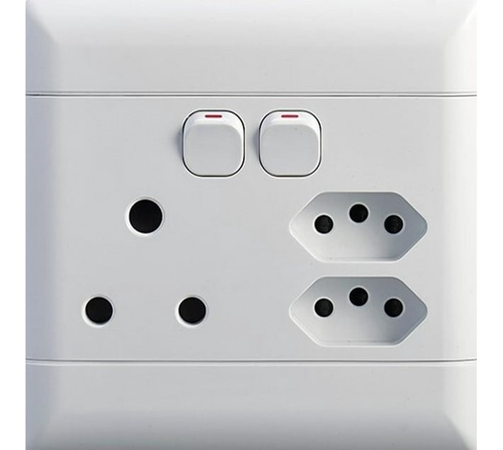 NEU 2E44 12 A C Socket (Pack of 1) | Makro