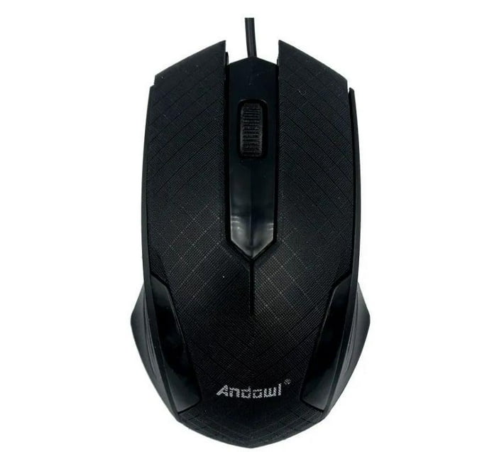 Someone’s in a Makro Andowl game mouse Q-809 Mood