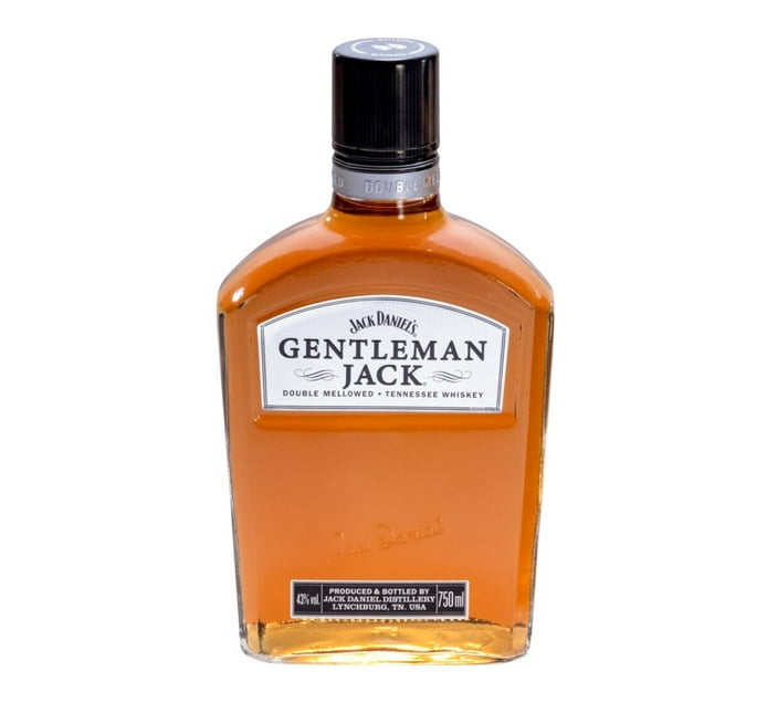Someone’s in a Makro Jack Daniel's Gentleman Jack Rare Tennessee ...
